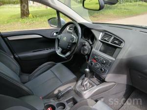 Citroen C4 2012 in Ogre, with an engine capacity of 1.60 L and mileage of 143 thousand km for 3800 €, photo 16 on AUTOMOTO.COM.LV