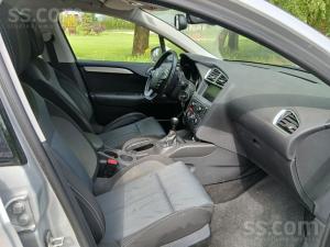 Citroen C4 2012 in Ogre, with an engine capacity of 1.60 L and mileage of 143 thousand km for 3800 €, photo 17 on AUTOMOTO.COM.LV