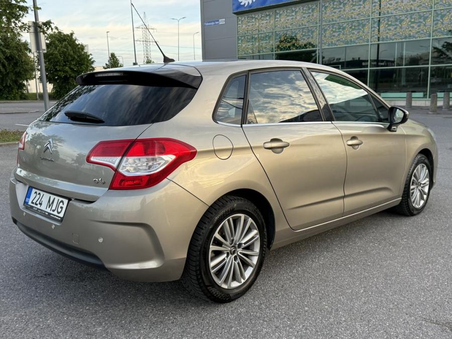 Citroen C4 2013 in Tallinn, with an engine capacity of 1.60 L and mileage of 126 thousand km for 4590 €, photo 19 on AUTOMOTO.COM.LV