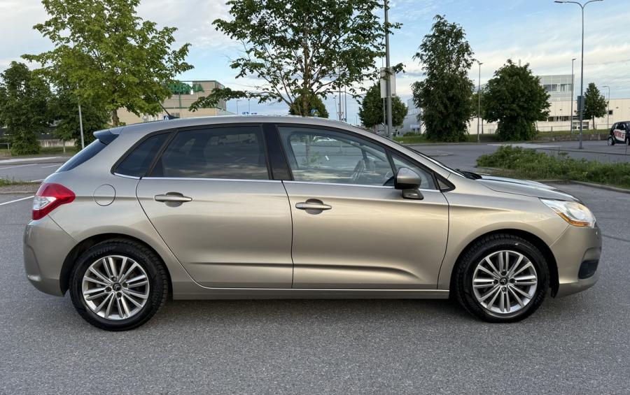 Citroen C4 2013 in Tallinn, with an engine capacity of 1.60 L and mileage of 126 thousand km for 4590 €, photo 21 on AUTOMOTO.COM.LV