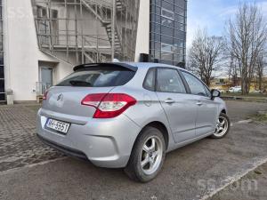 Citroen C4 2014 in Jurmala, with an engine capacity of 1.60 L and mileage of 140 thousand km for 3400 €, photo 4 on AUTOMOTO.COM.LV