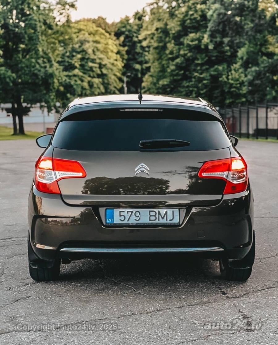 Citroen C4 2015 in Tallinn, with an engine capacity of 1.60 L and mileage of 252 thousand km for 4300 €, photo 5 on AUTOMOTO.COM.LV
