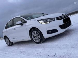 Citroen C4 2016 in Siauliai, with an engine capacity of 1.60 L and mileage of 214 thousand km for 4599 €, photo 3 on AUTOMOTO.COM.LV