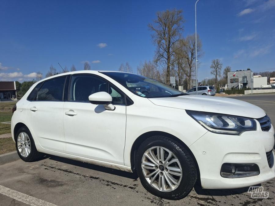 Citroen C4 2016 Viļņa, ar dzinēja tilpumu 1.60 L un nobraukumu 267 tūkst. km par 3700 €, foto 13 vietnē AUTOMOTO.COM.LV