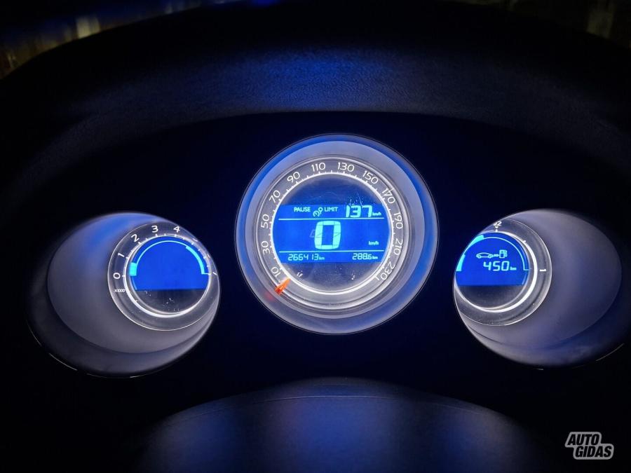 Citroen C4 2016 in Vilnius, with an engine capacity of 1.60 L and mileage of 245 thousand km for 2999 €, photo 11 on AUTOMOTO.COM.LV