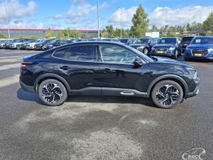 Citroen C4 2023 in Vilnius, with an engine capacity of 1.20 L and mileage of 38 thousand km for 14600 €, photo 5 on AUTOMOTO.COM.LV