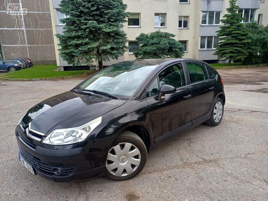 Citroen C4 2007 in Kaunas, with an engine capacity of 1.60 L and mileage of 245 thousand km for 1550 €, photo 3 on AUTOMOTO.COM.LV