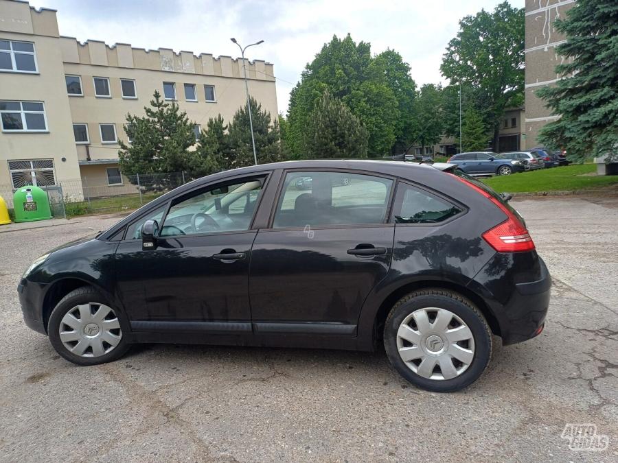 Citroen C4 2007 Kauņa, ar dzinēja tilpumu 1.60 L un nobraukumu 245 tūkst. km par 1550 €, foto 1 vietnē AUTOMOTO.COM.LV