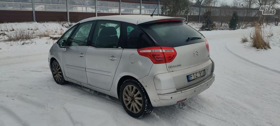 Citroen C4 2008 Kauņa, ar dzinēja tilpumu 2.00 L un nobraukumu 220 tūkst. km par 1000 €, foto 3 vietnē AUTOMOTO.COM.LV