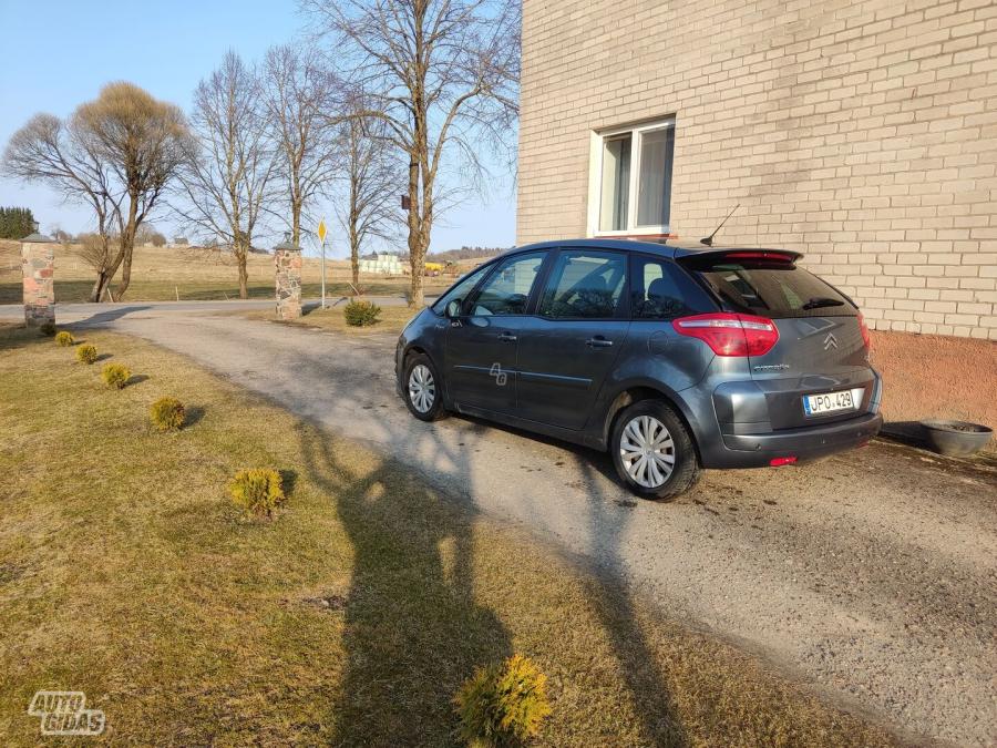 Citroen C4 2008 in Silale, with an engine capacity of 1.60 L and mileage of 307 thousand km for 1500 €, photo 3 on AUTOMOTO.COM.LV