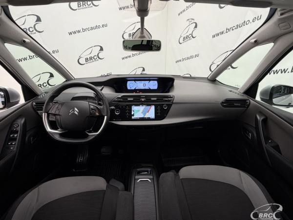 Citroen C4 2014 in Vilnius, with an engine capacity of 2.00 L and mileage of 195 thousand km for 5500 €, photo 3 on AUTOMOTO.COM.LV
