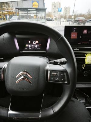 Citroen C4 2023 in Vilnius, with an engine capacity of 1.50 L and mileage of 83 thousand km for 17200 €, photo 4 on AUTOMOTO.COM.LV