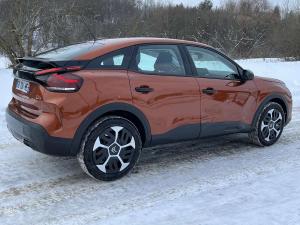 Orange Citroen C4 2021 in Vilnius, with an engine capacity of 1.20 L and mileage of 81 thousand km for 11979 €, photo 6 on AUTOMOTO.COM.LV