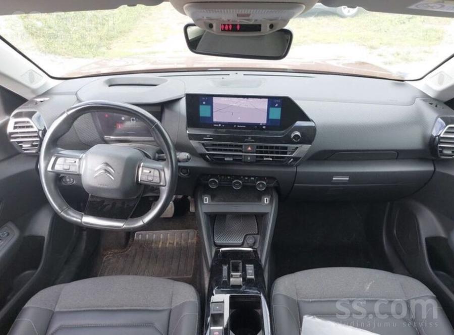 Orange Citroen C4 2021 in Riga, with an engine capacity of 1.20 L and mileage of 0 thousand km for 17450 €, photo 11 on AUTOMOTO.COM.LV