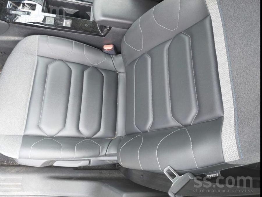 Orange Citroen C4 2021 in Riga, with an engine capacity of 1.20 L and mileage of 0 thousand km for 17450 €, photo 20 on AUTOMOTO.COM.LV