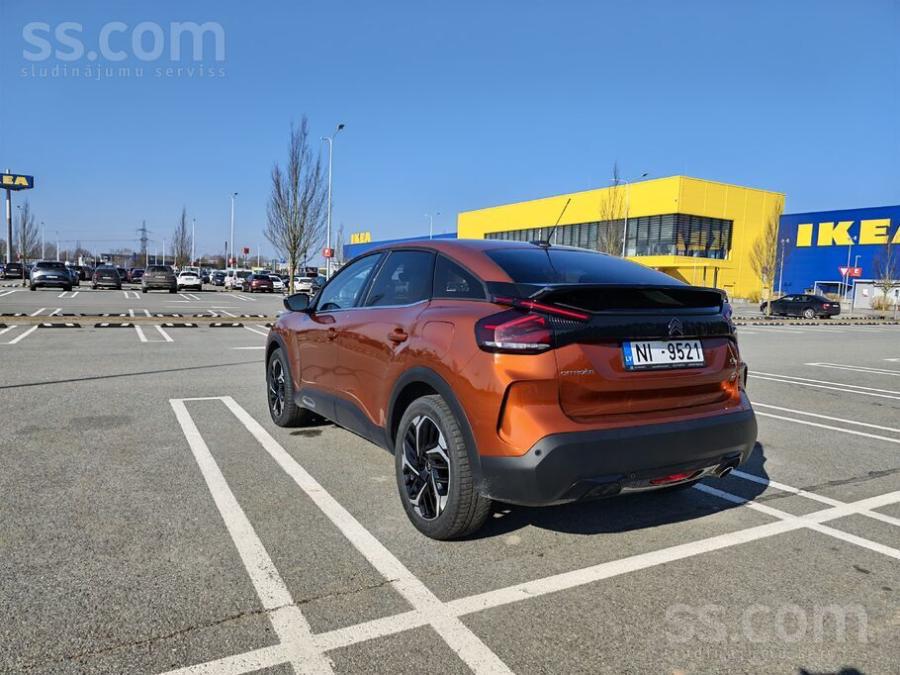 Orange Citroen C4 2022 in Riga, with an engine capacity of 1.50 L and mileage of 50 thousand km for 16200 €, photo 5 on AUTOMOTO.COM.LV