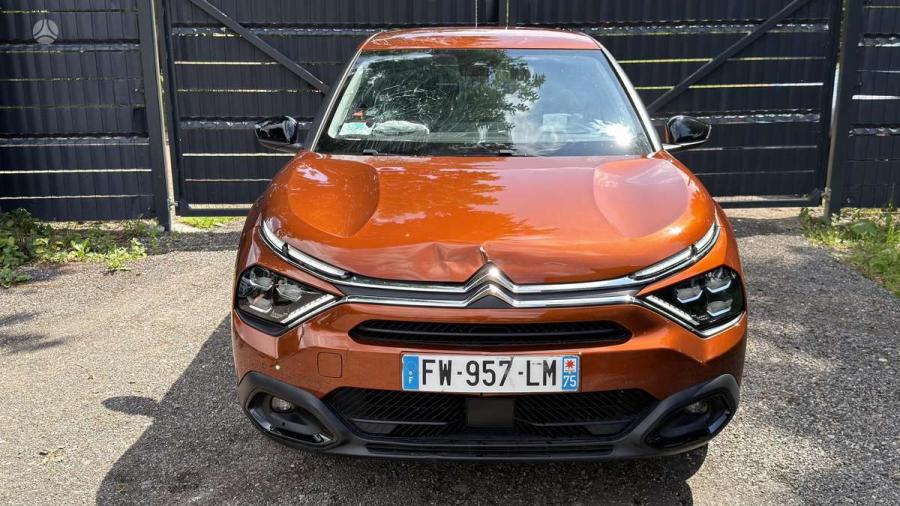 Oranžs Citroen C4 2022 Jonava, ar dzinēja tilpumu 1.20 L un nobraukumu 46 tūkst. km par 9350 €, foto 3 vietnē AUTOMOTO.COM.LV