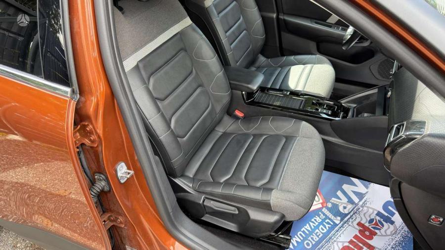 Oranžs Citroen C4 2022 Jonava, ar dzinēja tilpumu 1.20 L un nobraukumu 46 tūkst. km par 9350 €, foto 21 vietnē AUTOMOTO.COM.LV