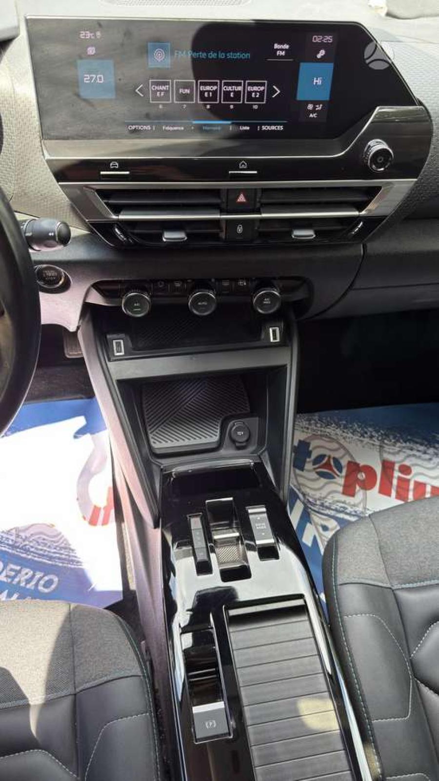 Oranžs Citroen C4 2022 Jonava, ar dzinēja tilpumu 1.20 L un nobraukumu 46 tūkst. km par 9350 €, foto 24 vietnē AUTOMOTO.COM.LV