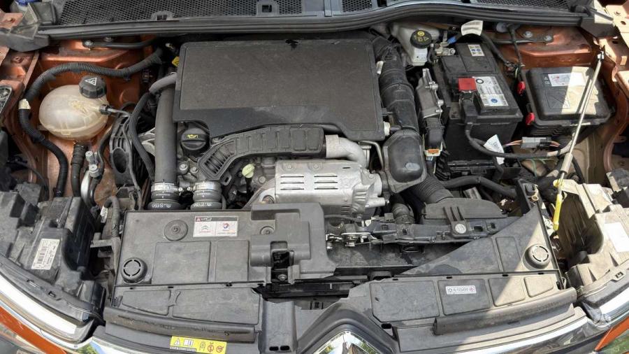 Oranžs Citroen C4 2022 Jonava, ar dzinēja tilpumu 1.20 L un nobraukumu 46 tūkst. km par 9350 €, foto 26 vietnē AUTOMOTO.COM.LV