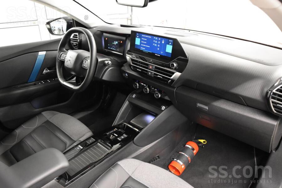 Orange Citroen C4 2022 in Riga, with an engine capacity of 0.00 L and mileage of 11 thousand km for 21990 €, photo 15 on AUTOMOTO.COM.LV