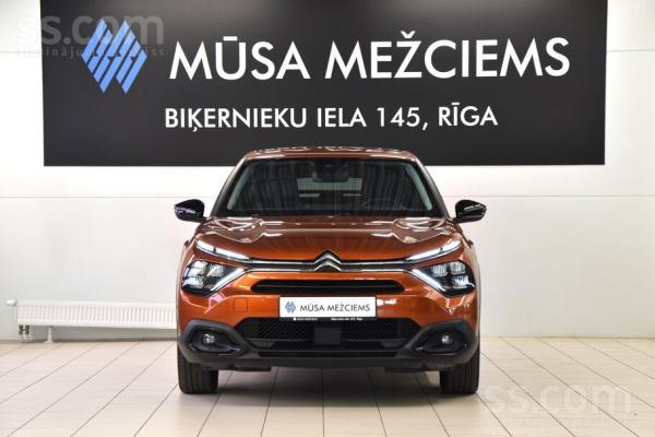 Oranžs Citroen C4 2023 Rīga, ar dzinēja tilpumu 1.20 L un nobraukumu 54 tūkst. km par 17990 €, foto 3 vietnē AUTOMOTO.COM.LV