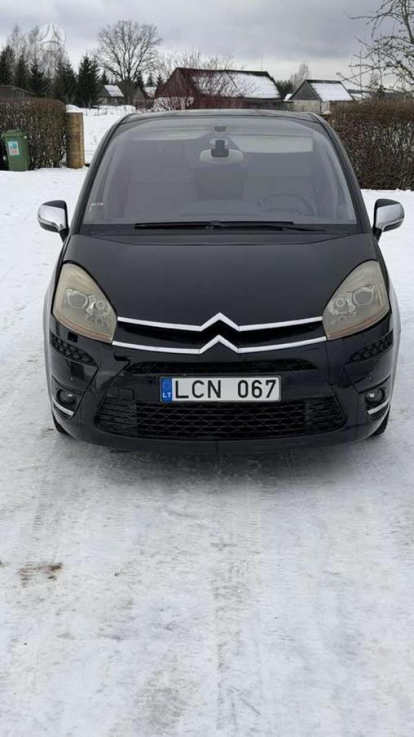 Melns Citroen c4-picasso 2007 Kaišiadorys, ar dzinēja tilpumu 2.00 L un nobraukumu 211 tūkst. km par 650 €, foto 6 vietnē AUTOMOTO.COM.LV