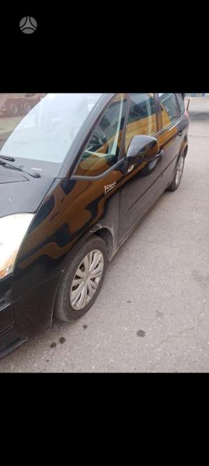 Melns Citroen c4-picasso 2007 Šauļi, ar dzinēja tilpumu 1.60 L un nobraukumu 222 tūkst. km par 500 €, foto 5 vietnē AUTOMOTO.COM.LV