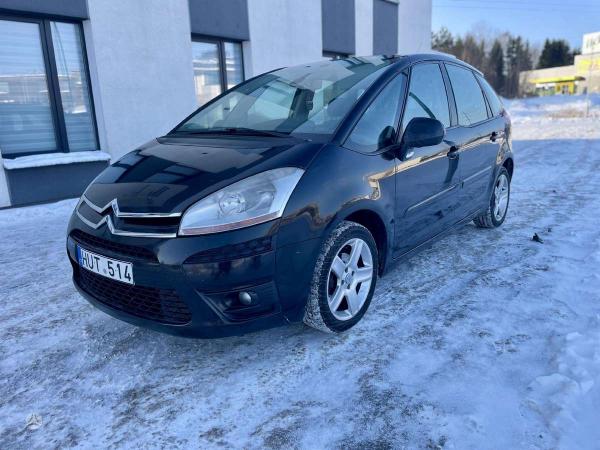 Black Citroen c4-picasso 2010 in Vilnius, with an engine capacity of 1.60 L and mileage of 279 thousand km for 1900 €, photo 1 on AUTOMOTO.COM.LV