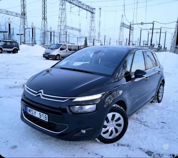 Black Citroen c4-picasso 2013 in Siauliai, with an engine capacity of 1.60 L and mileage of 98 thousand km for 5350 €, photo 1 on AUTOMOTO.COM.LV
