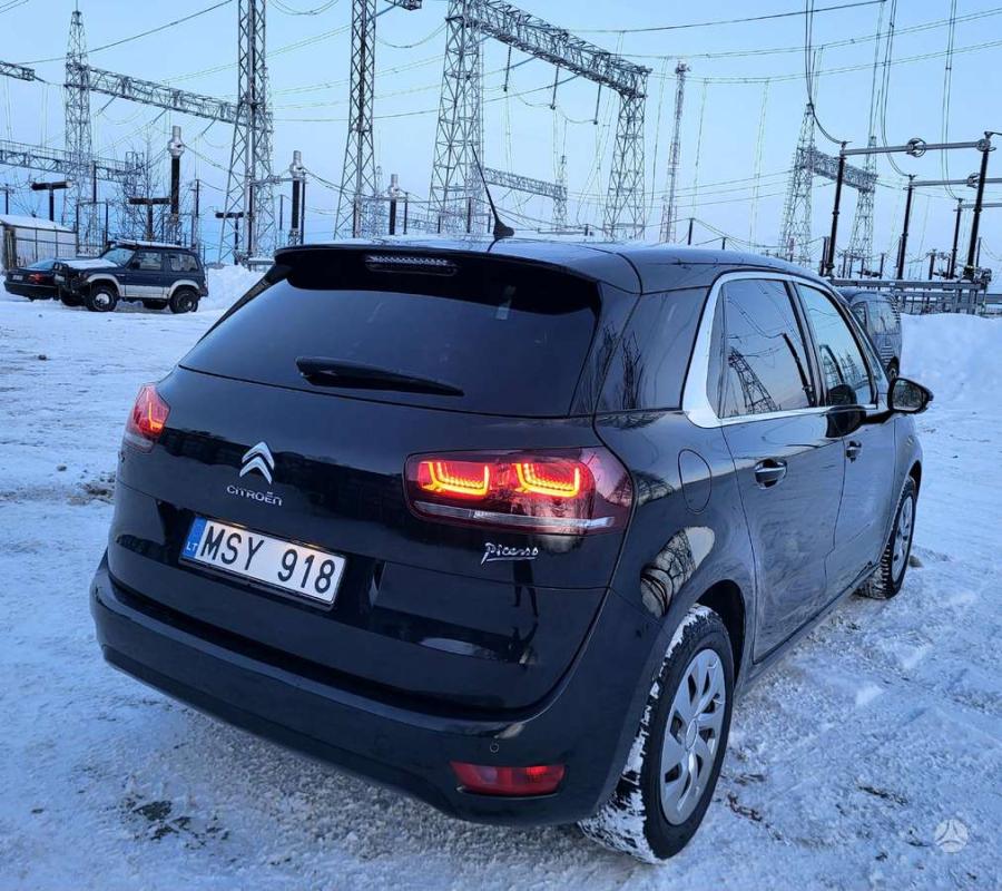 Black Citroen c4-picasso 2013 in Siauliai, with an engine capacity of 1.60 L and mileage of 98 thousand km for 5350 €, photo 17 on AUTOMOTO.COM.LV