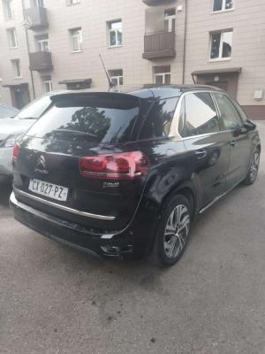 Black Citroen c4-picasso 2013 in Taurage, with an engine capacity of 1.56 L and mileage of 276 thousand km for 3300 €, photo 10 on AUTOMOTO.COM.LV