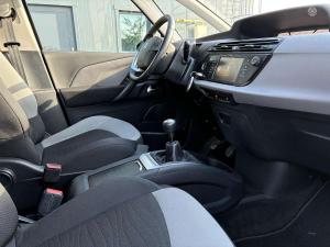 Melns Citroen c4-picasso 2014 Šauļi, ar dzinēja tilpumu 1.56 L un nobraukumu 304 tūkst. km par 4250 €, foto 12 vietnē AUTOMOTO.COM.LV