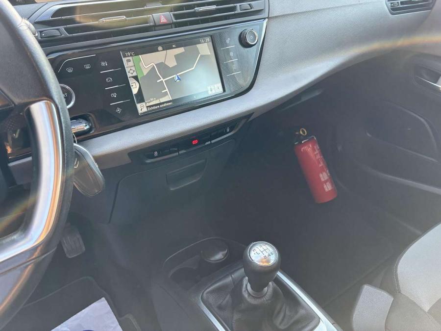 Melns Citroen c4-picasso 2014 Šauļi, ar dzinēja tilpumu 1.56 L un nobraukumu 304 tūkst. km par 4250 €, foto 13 vietnē AUTOMOTO.COM.LV
