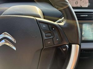 Melns Citroen c4-picasso 2014 Šauļi, ar dzinēja tilpumu 1.56 L un nobraukumu 304 tūkst. km par 4250 €, foto 15 vietnē AUTOMOTO.COM.LV