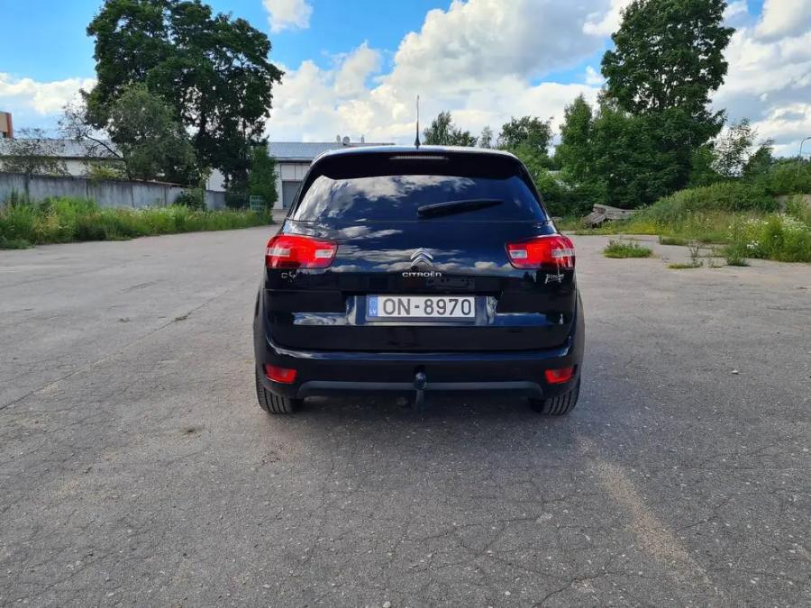 Melns Citroen c4-picasso 2015 Ogre, ar dzinēja tilpumu 1.20 L un nobraukumu 145 tūkst. km par 6550 €, foto 7 vietnē AUTOMOTO.COM.LV