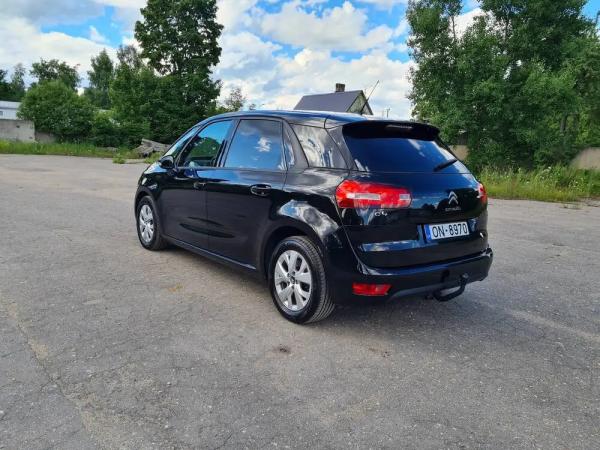 Melns Citroen c4-picasso 2015 Ogre, ar dzinēja tilpumu 1.20 L un nobraukumu 145 tūkst. km par 6550 €, foto 7 vietnē AUTOMOTO.COM.LV