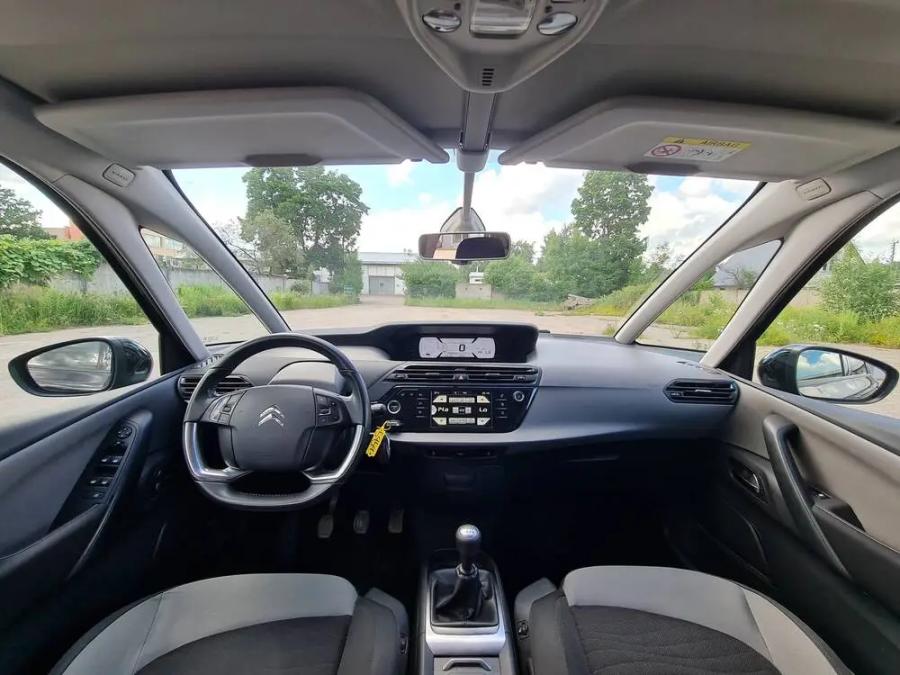 Melns Citroen c4-picasso 2015 Ogre, ar dzinēja tilpumu 1.20 L un nobraukumu 145 tūkst. km par 6550 €, foto 15 vietnē AUTOMOTO.COM.LV