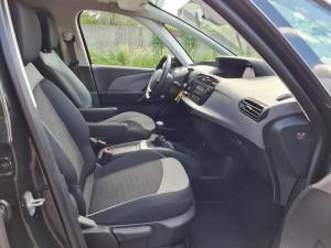 Melns Citroen c4-picasso 2015 Ogre, ar dzinēja tilpumu 1.20 L un nobraukumu 145 tūkst. km par 6550 €, foto 22 vietnē AUTOMOTO.COM.LV