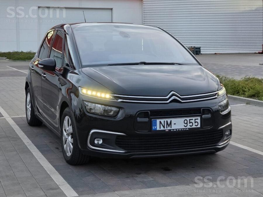Melns Citroen c4-picasso 2017 Rīga, ar dzinēja tilpumu 1.60 L un nobraukumu 167 tūkst. km par 8900 €, foto 1 vietnē AUTOMOTO.COM.LV