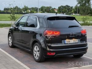 Melns Citroen c4-picasso 2017 Rīga, ar dzinēja tilpumu 1.60 L un nobraukumu 167 tūkst. km par 8900 €, foto 5 vietnē AUTOMOTO.COM.LV