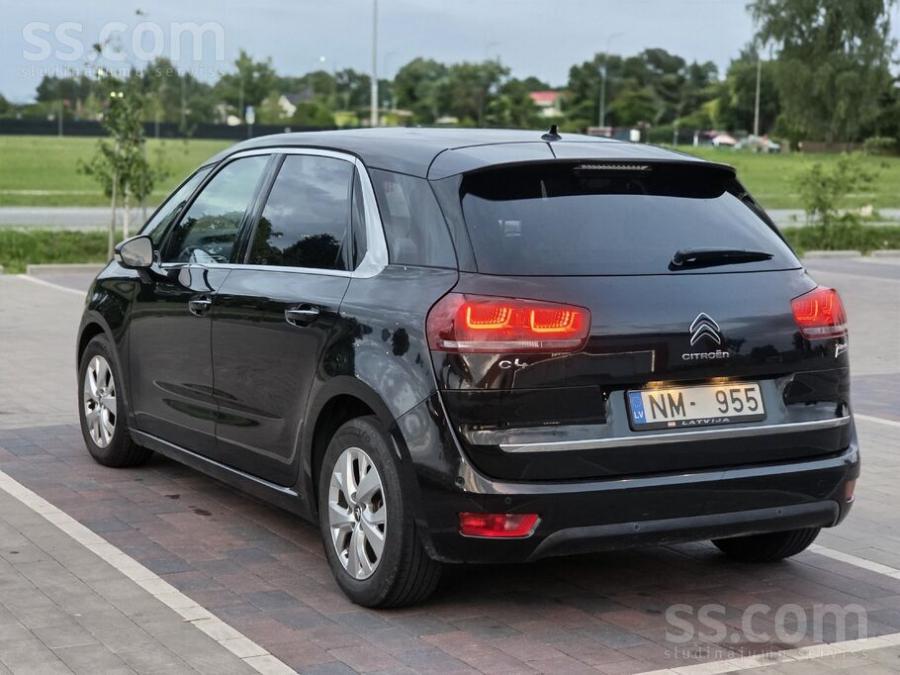 Melns Citroen c4-picasso 2017 Rīga, ar dzinēja tilpumu 1.60 L un nobraukumu 167 tūkst. km par 8900 €, foto 5 vietnē AUTOMOTO.COM.LV