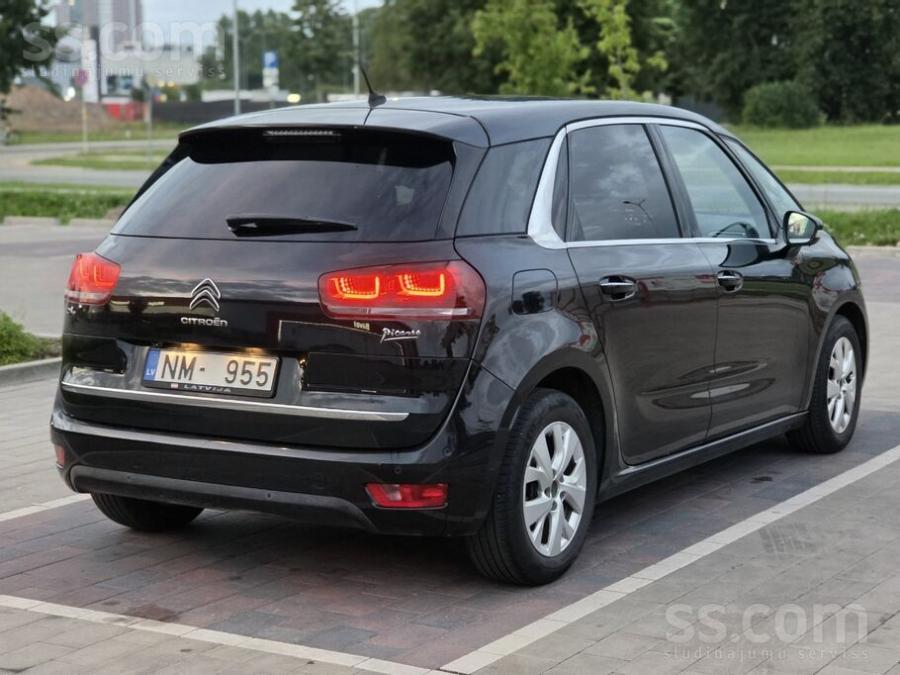 Melns Citroen c4-picasso 2017 Rīga, ar dzinēja tilpumu 1.60 L un nobraukumu 167 tūkst. km par 8900 €, foto 6 vietnē AUTOMOTO.COM.LV