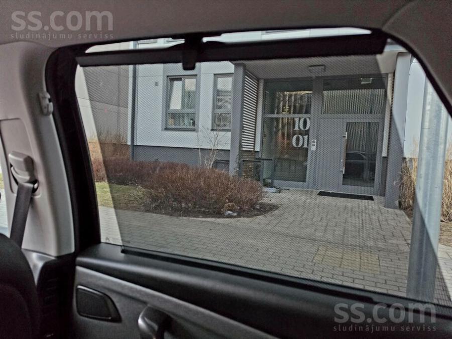 Melns Citroen c4-picasso 2017 Rīga, ar dzinēja tilpumu 1.60 L un nobraukumu 167 tūkst. km par 8900 €, foto 17 vietnē AUTOMOTO.COM.LV