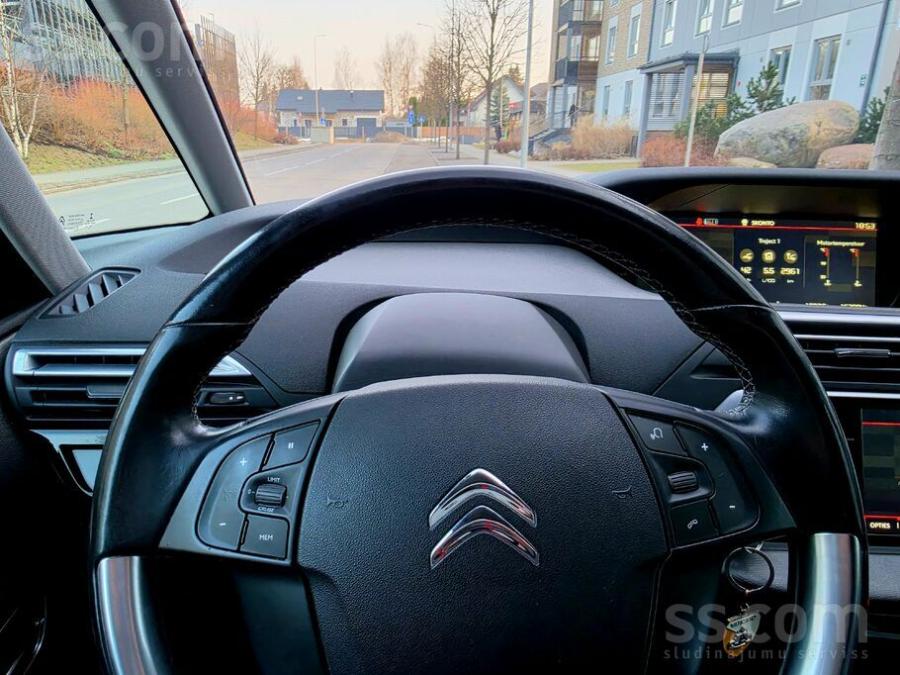 Melns Citroen c4-picasso 2017 Rīga, ar dzinēja tilpumu 1.60 L un nobraukumu 167 tūkst. km par 8900 €, foto 18 vietnē AUTOMOTO.COM.LV