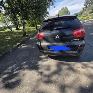 Black Citroen c4-picasso 2007 in Panevezys, with an engine capacity of 1.56 L and mileage of 368 thousand km for 1600 €, photo 5 on AUTOMOTO.COM.LV