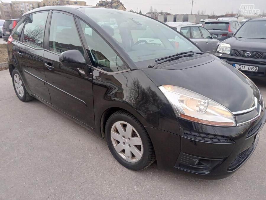 Melns Citroen c4-picasso 2008 Šauļi, ar dzinēja tilpumu 1.60 L un nobraukumu 260 tūkst. km par 1650 €, foto 3 vietnē AUTOMOTO.COM.LV