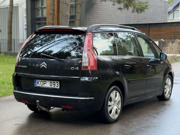 Melns Citroen c4-picasso 2008 Viļņa, ar dzinēja tilpumu 2.00 L un nobraukumu 333 tūkst. km par 900 €, foto 3 vietnē AUTOMOTO.COM.LV