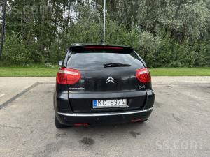 Black Citroen c4-picasso 2008 in Riga, with an engine capacity of 1.60 L and mileage of 404 thousand km for 2200 €, photo 5 on AUTOMOTO.COM.LV