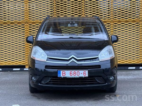 Melns Citroen c4-picasso 2009 Ogre, ar dzinēja tilpumu 2.00 L un nobraukumu 243 tūkst. km par 3995 €, foto 2 vietnē AUTOMOTO.COM.LV